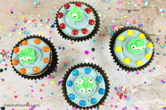 Alien Cupcakes - Delilah's Party Ideas